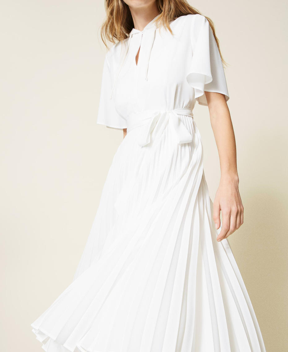 Crêpe de Chine dress with pleats Woman, White | TWINSET Milano