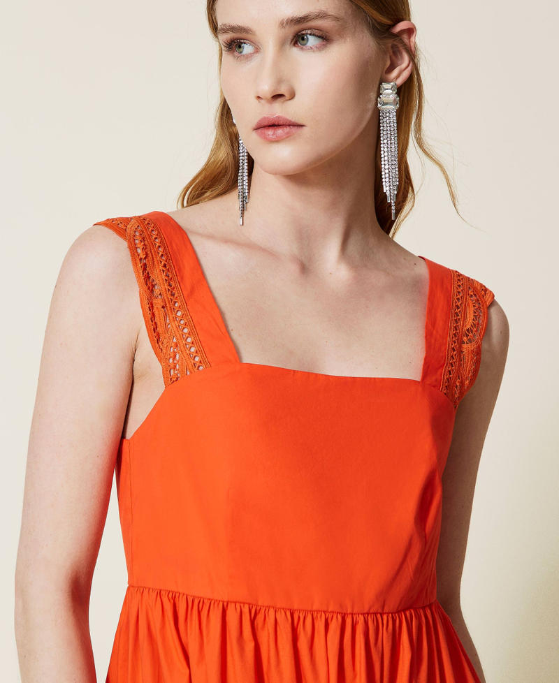 Robe longue en popeline avec dentelle