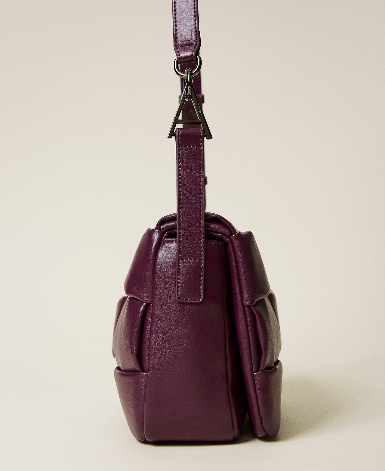 Borsa a tracolla con intreccio