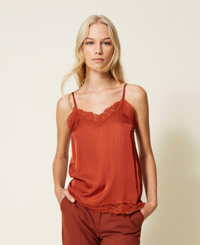 Top in raso con pizzo Valenciennes Donna, Rosso | TWINSET Milano