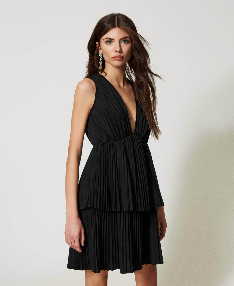 Robe courte en popeline plissée Femme, Noir | TWINSET Milano