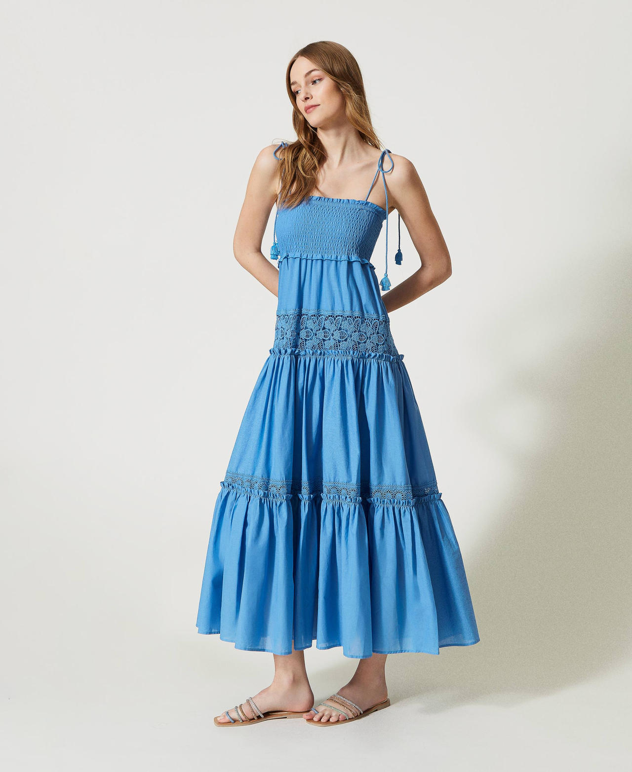 Abito lungo a balze con macramè Donna, Blu | TWINSET Milano
