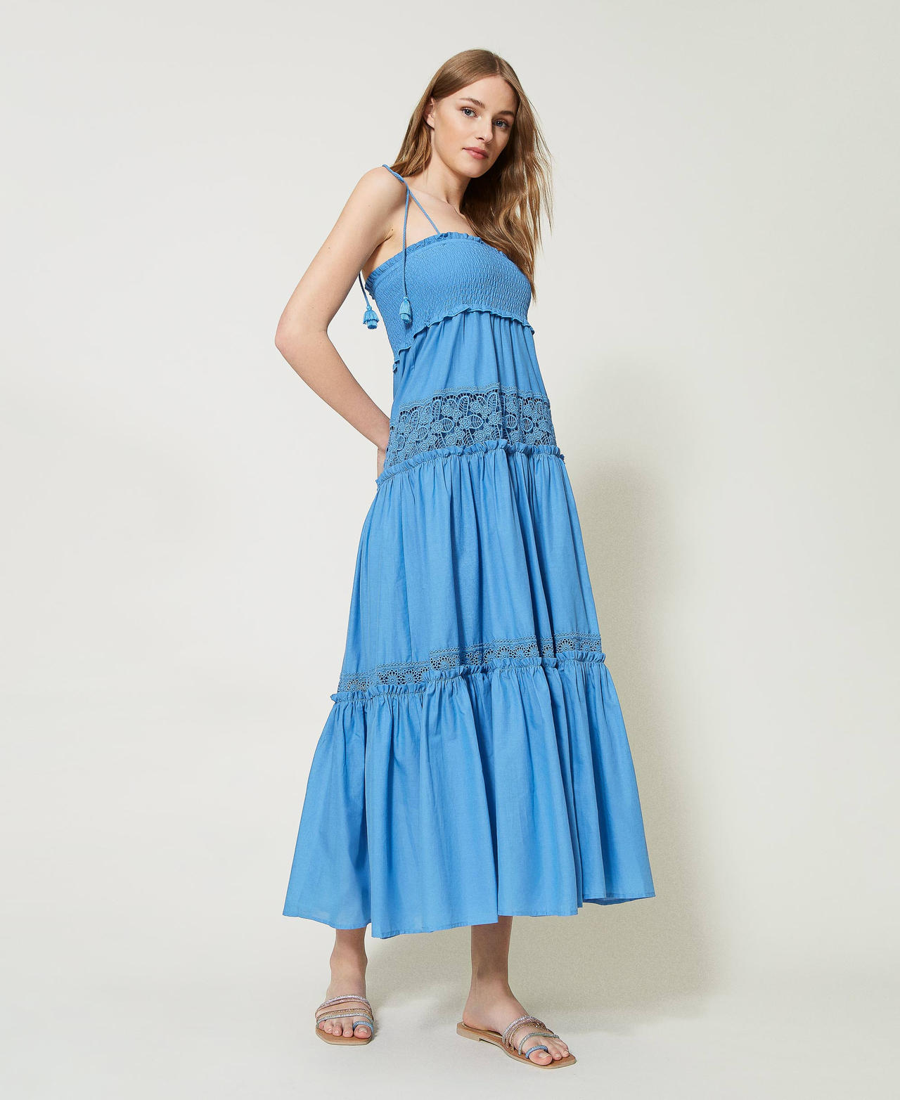 Abito lungo a balze con macramè Donna, Blu | TWINSET Milano