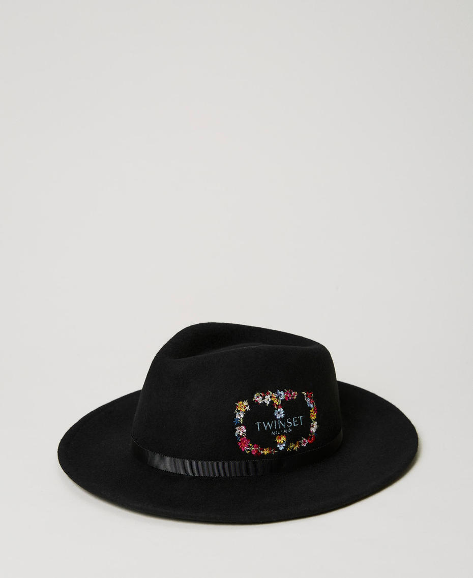 Sombrero de paño con Oval T de flores Mujer, Negro | TWINSET Milano