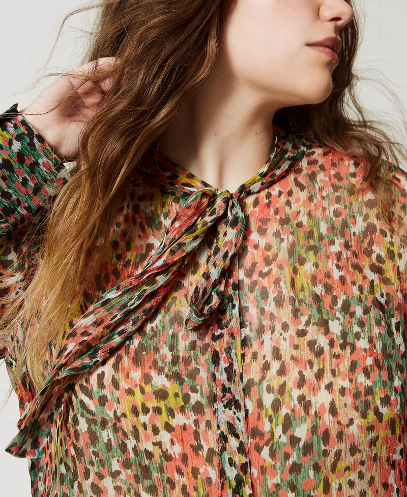 Creponne shirt with animal print Woman, Patterned | TWINSET Milano