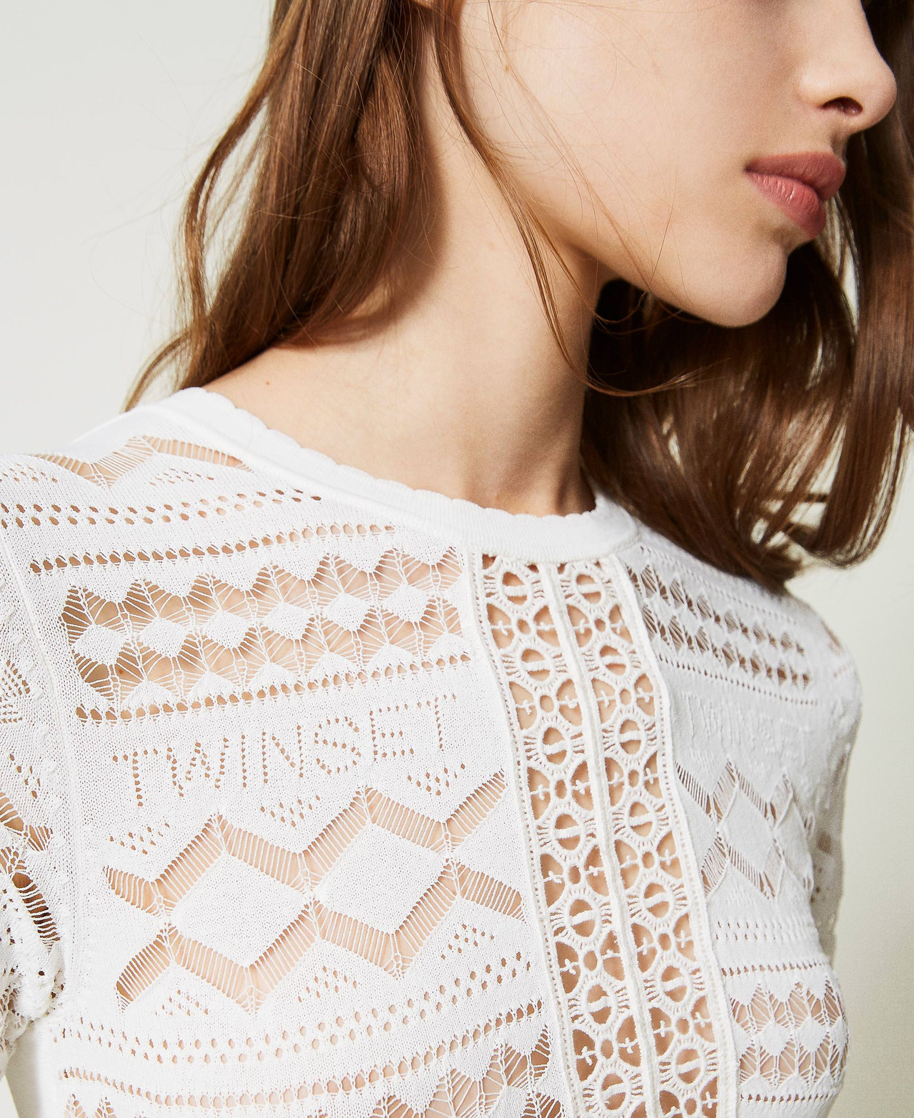 Maglia fitted in punto pizzo Donna, Bianco | TWINSET Milano