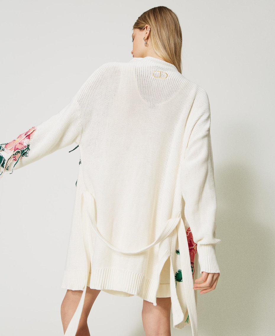 Maxi cardigan con fiori intarsiati Donna, Bianco | TWINSET Milano