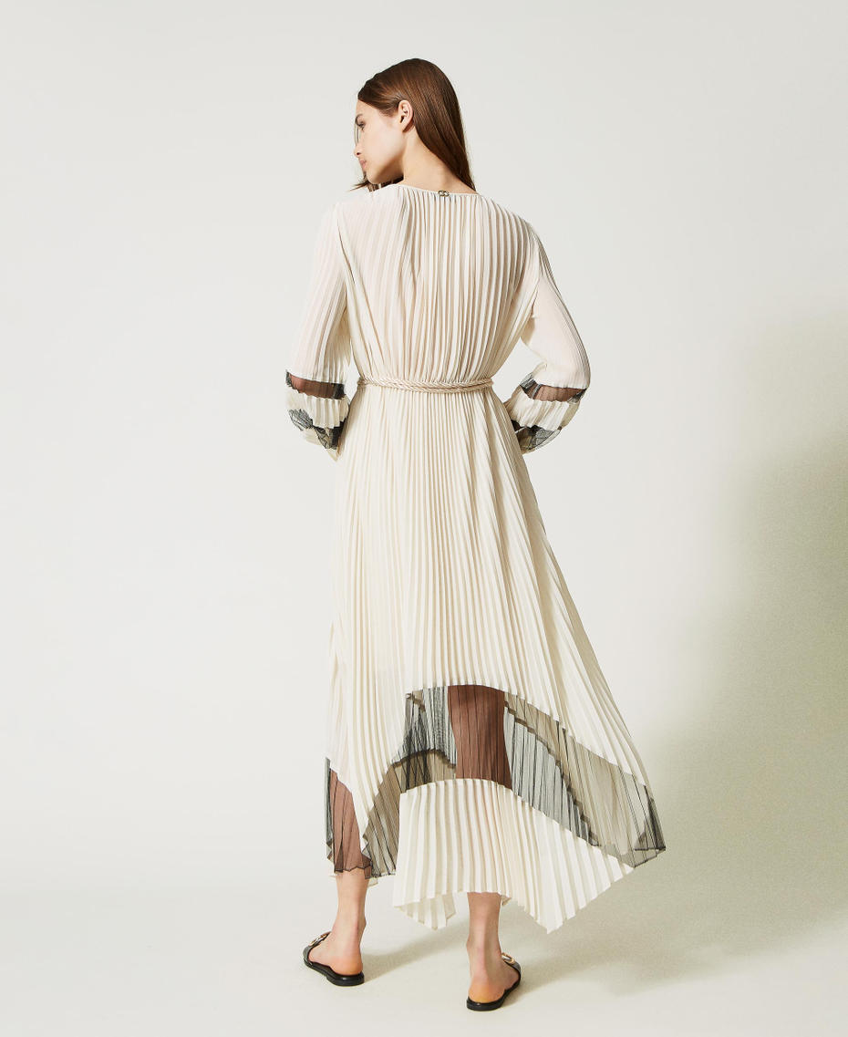 Robe longue en crêpe georgette et tulle plissé Femme, Noir | TWINSET Milano