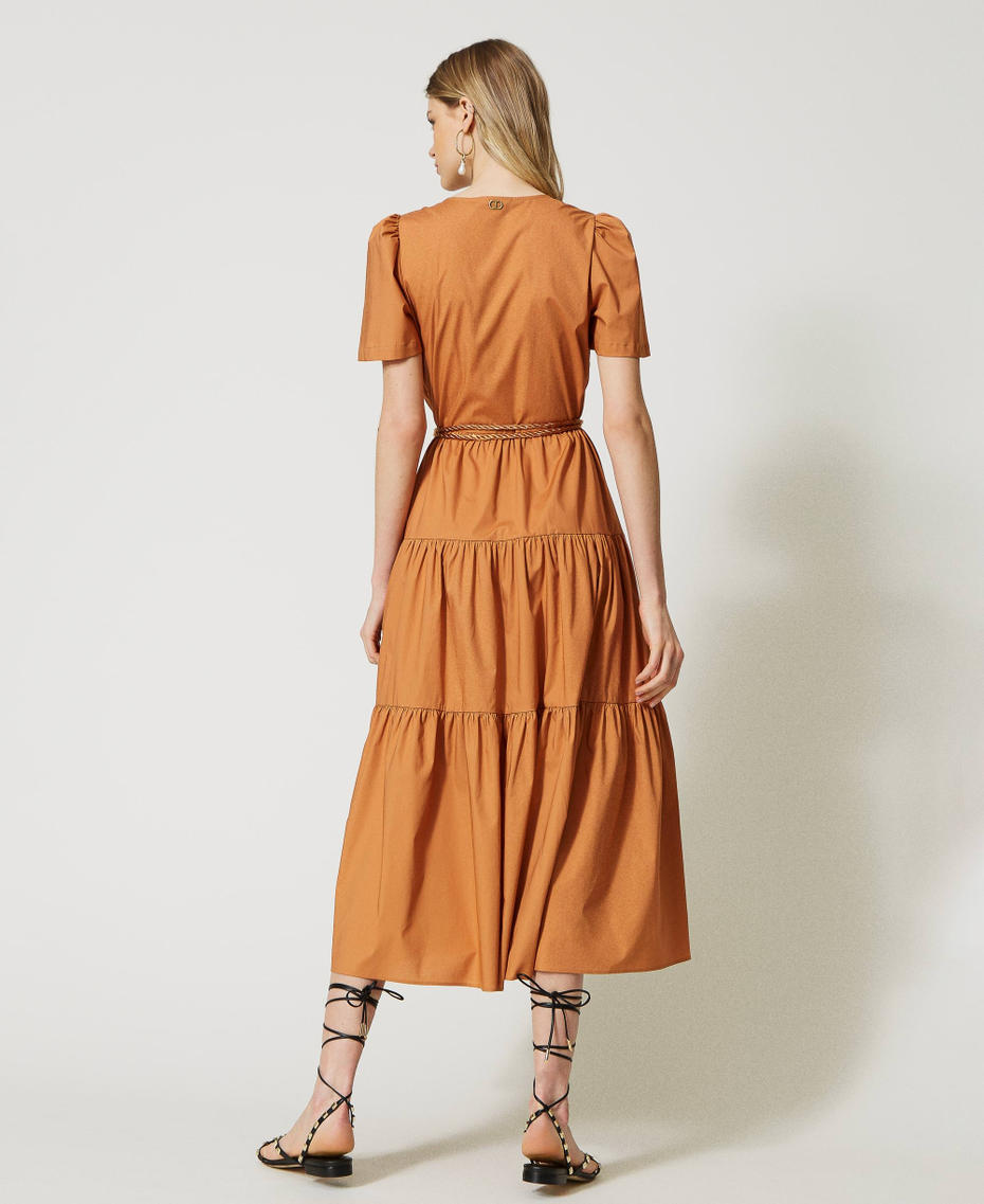 Robe longue en popeline avec volants froncés Femme, Marron | TWINSET Milano