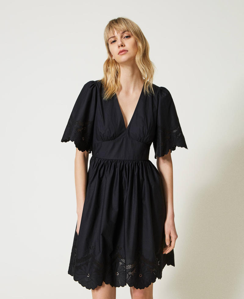 Robe courte en popeline avec broderies anglaises Femme, Noir | TWINSET ...