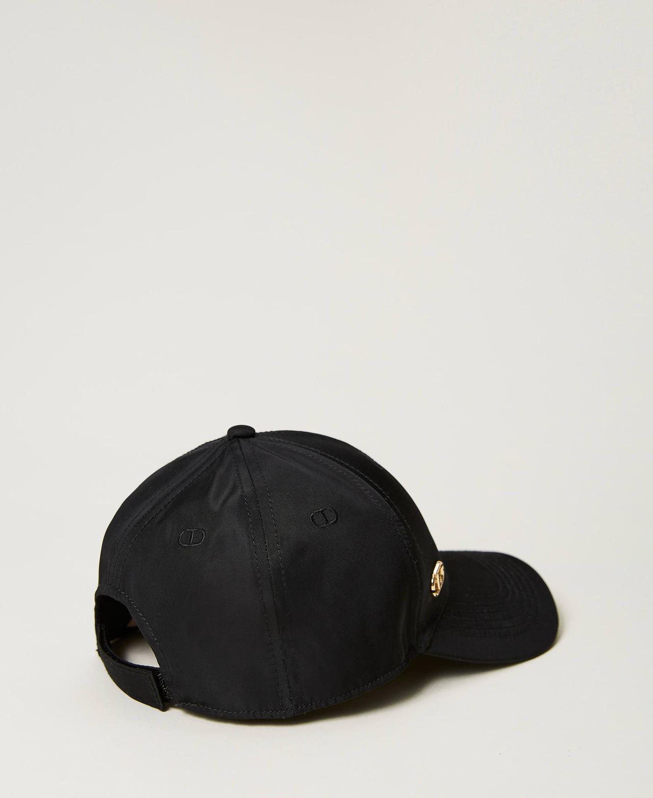 Baseball cap with Oval T embroidery Woman, Black | TWINSET Milano