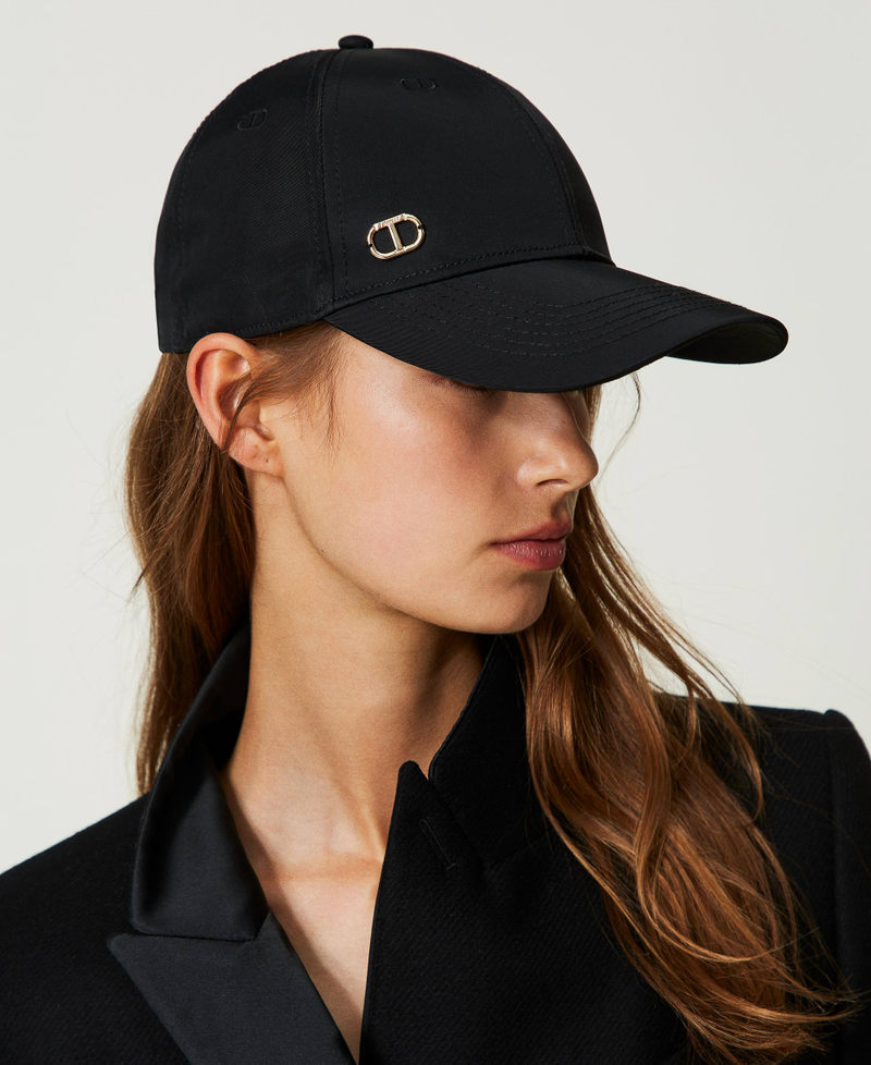 Cappello da baseball con ricamo Oval T Donna, Nero | TWINSET Milano