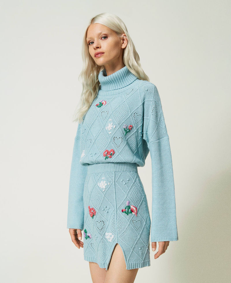 Treeblend yarn miniskirt with handmade embroidery Woman, Light blue ...