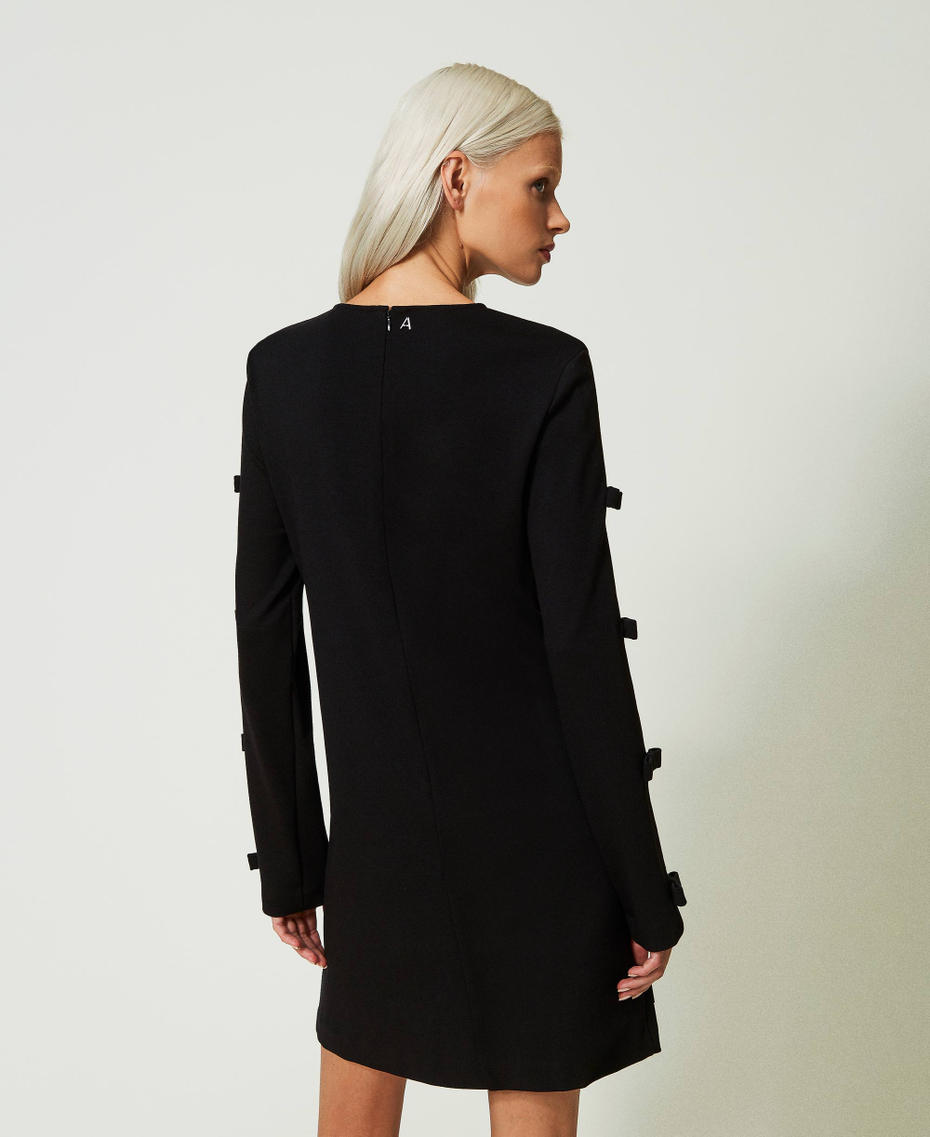 Abito corto con fiocchetti Donna, Nero | TWINSET Milano