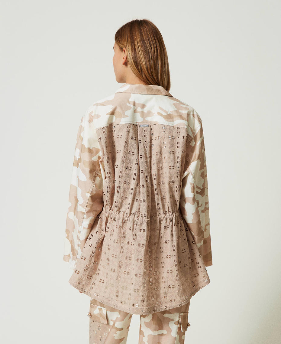 Giacca sahariana a stampa camouflage Donna, Beige | TWINSET Milano