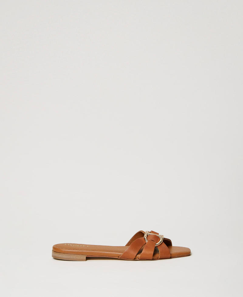 Leather slides with Oval T Woman, Brown | TWINSET Milano