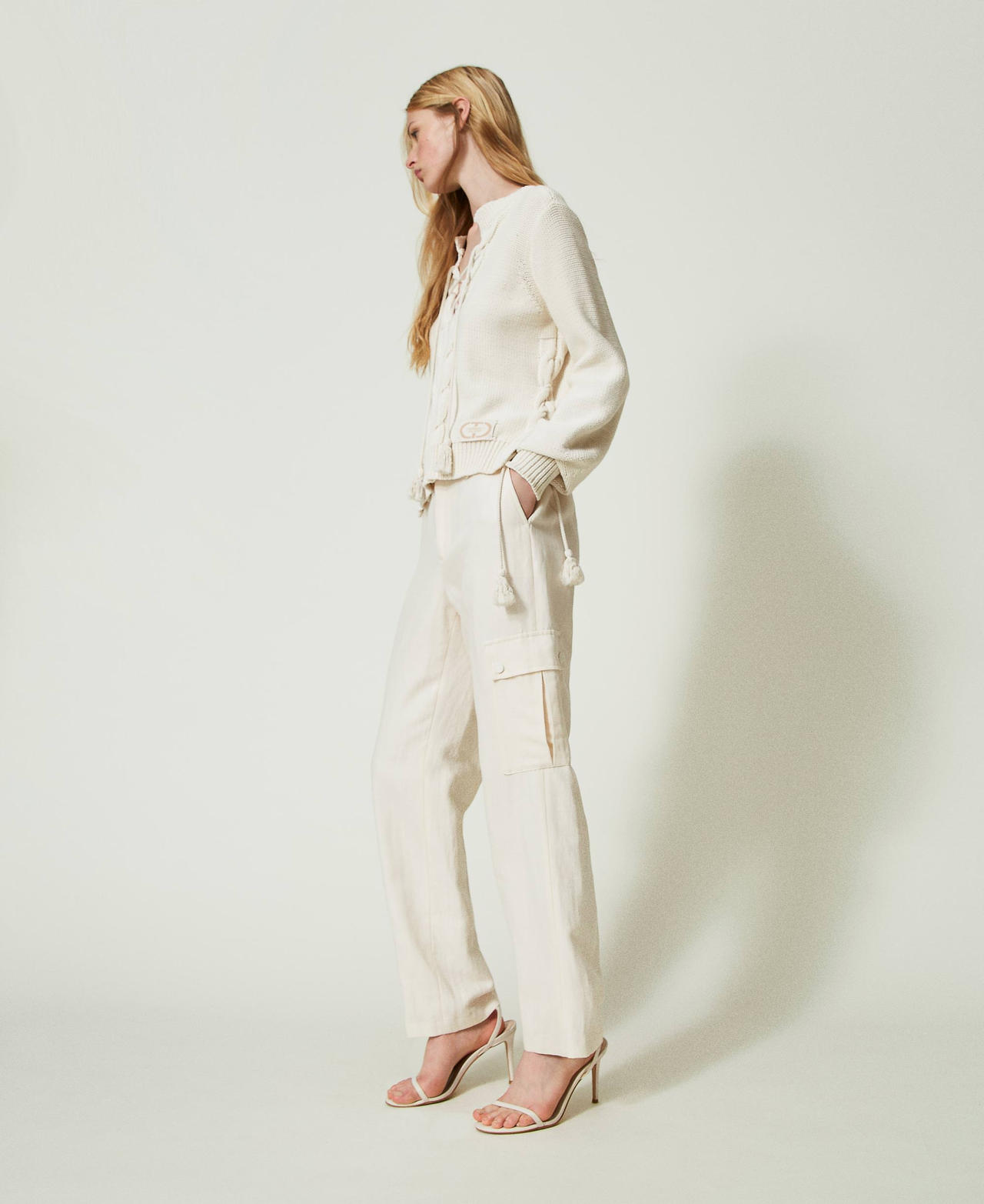 Linen twill cargo trousers Woman, White | TWINSET Milano