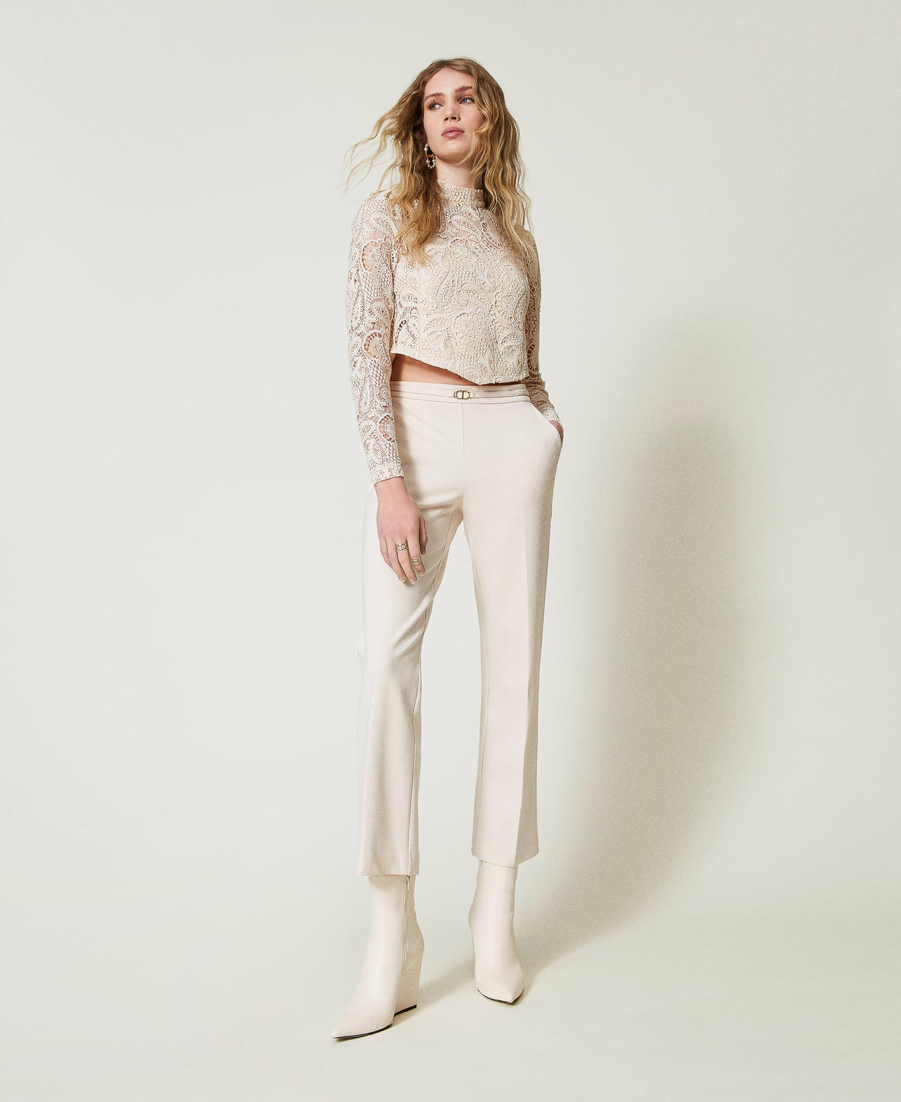 Trousers with Oval T waist strap and crease Woman, White | TWINSET Milano
