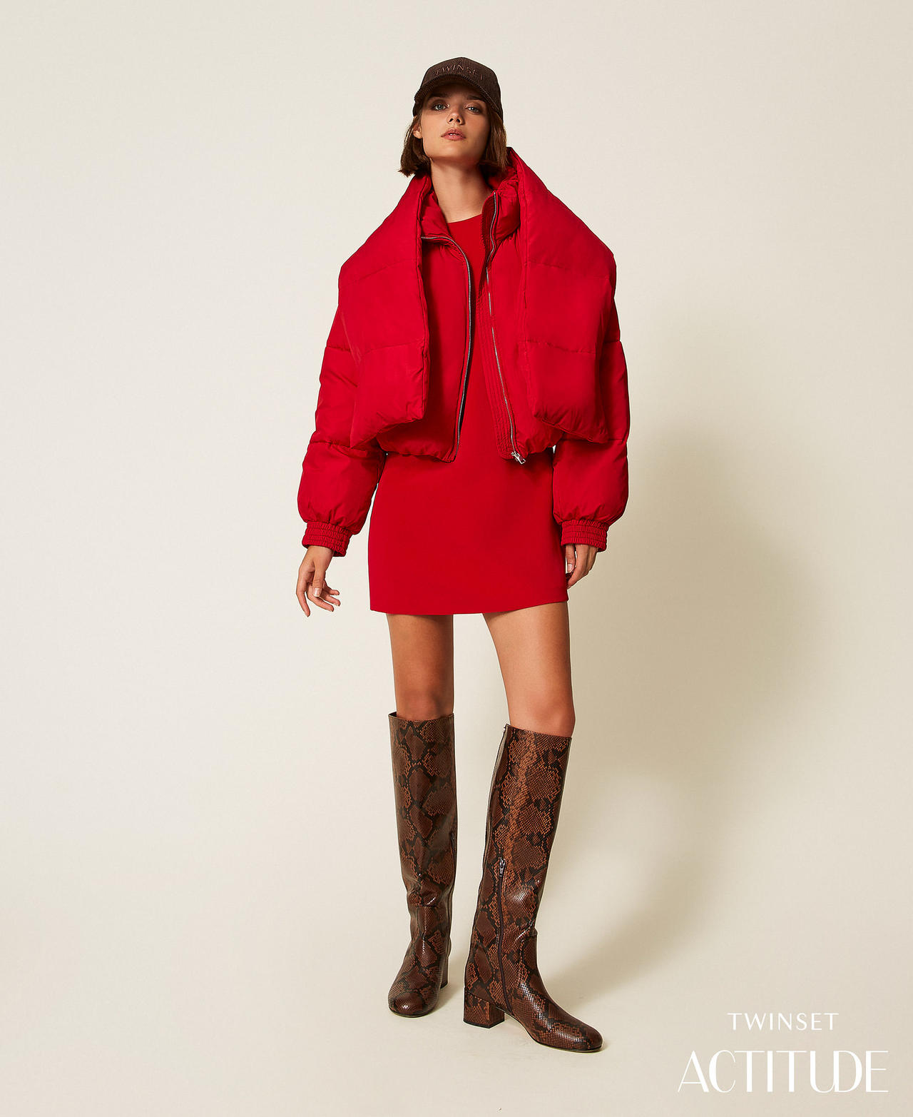 Bomber-style puffer jacket with scarf Woman, Red | TWINSET Milano