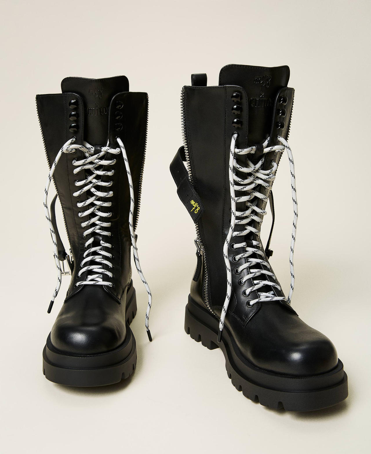 Anfibi alti MYFO in pelle Unisex, Nero | TWINSET Milano