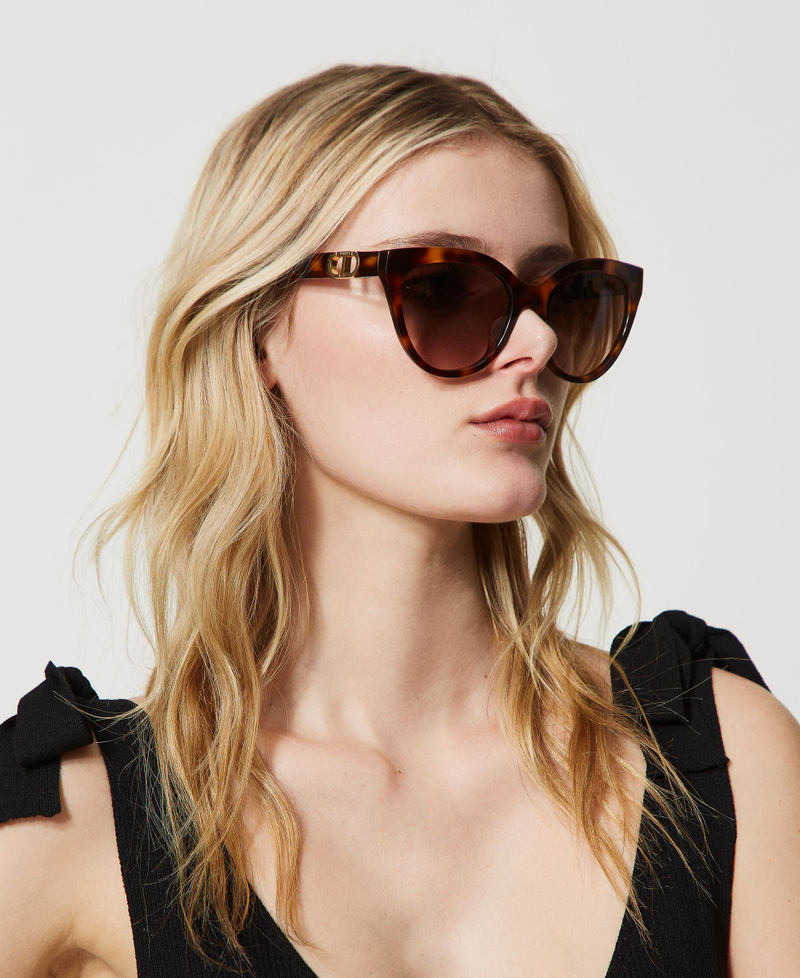 Tortoise cat-eye sunglasses Woman, Patterned | TWINSET Milano